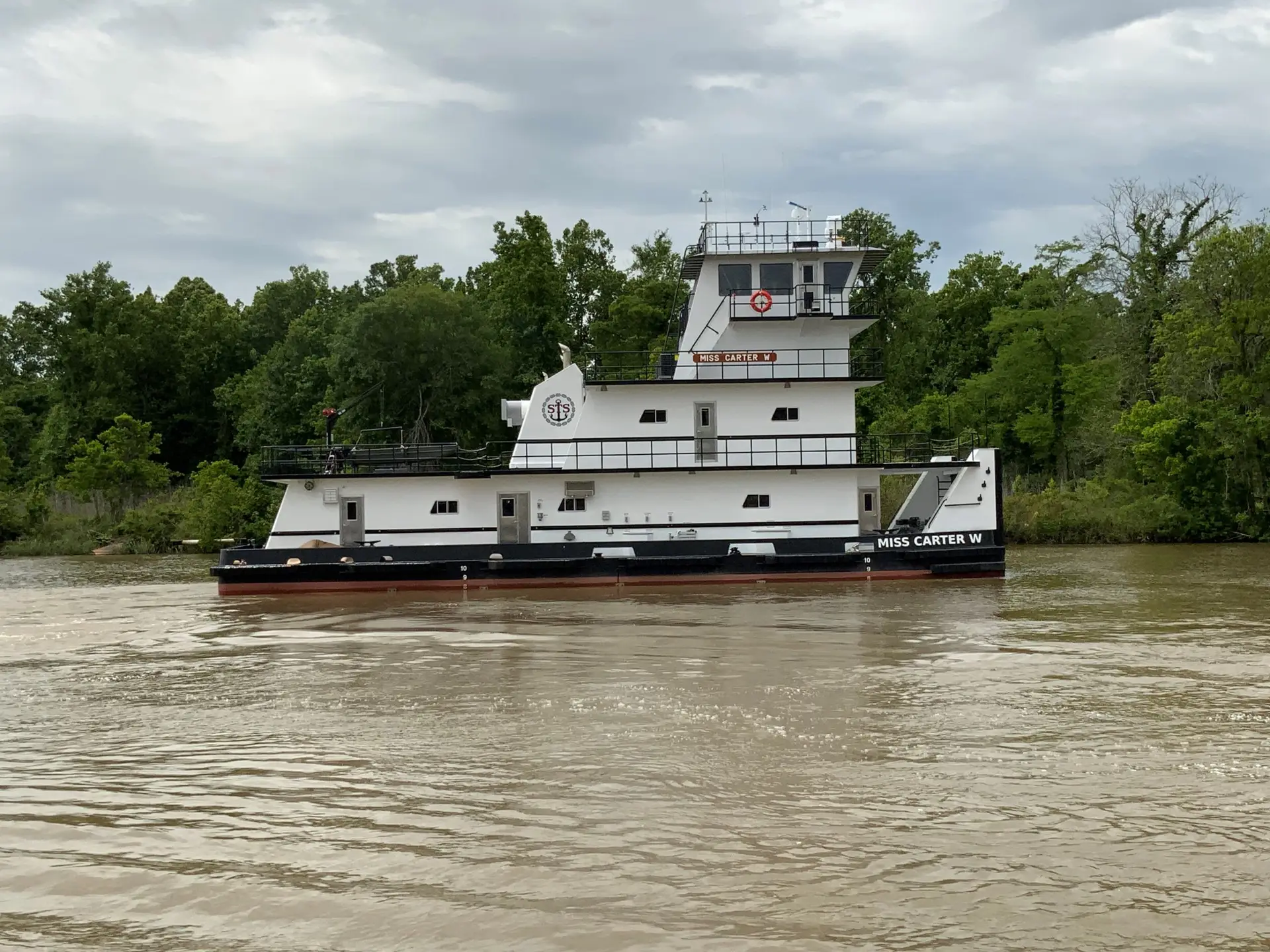 Karl Senner Equipped Miss Carter with Two REINTJES WAF 573 Gearboxes ...